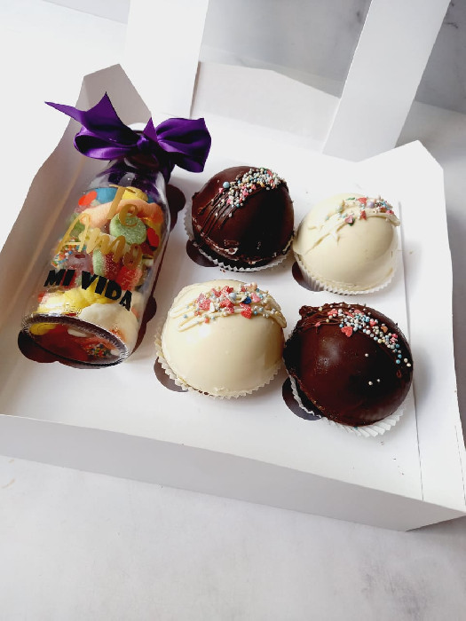 COCOA BOMBS CON GOMITAS :: Giftpop.gt